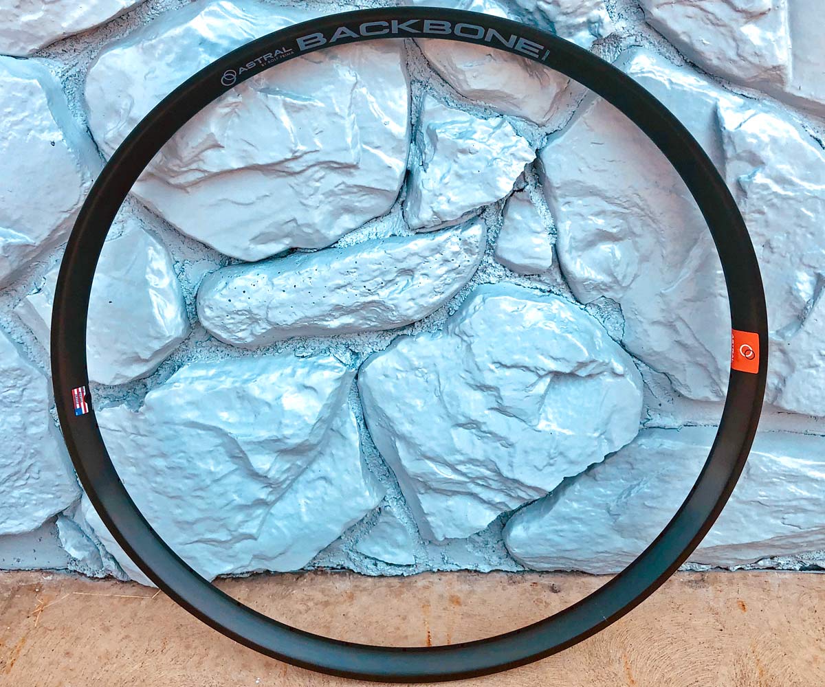 Astral revamps MTB wheel family around wider, trail-ready rims - Bikerumor