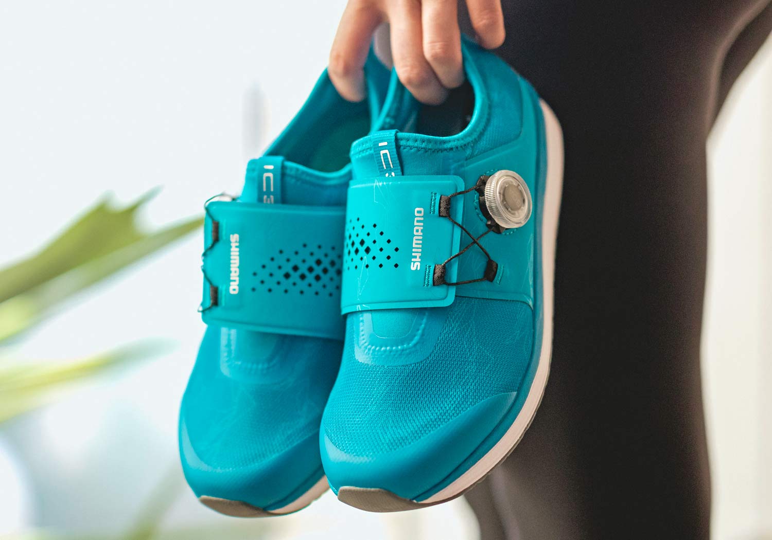 Shimano clips in for Spinning class, with super vented indoor cycling ...