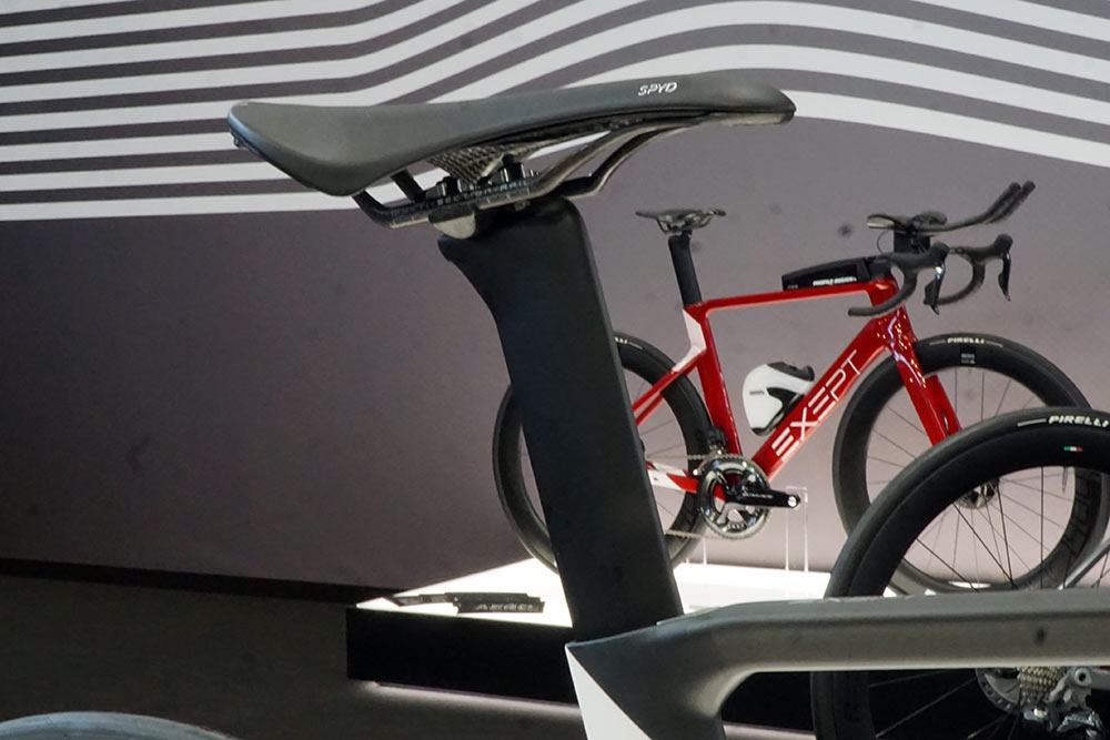Exept Aero Platform unveiled, offering a full custom carbon monocoque ...