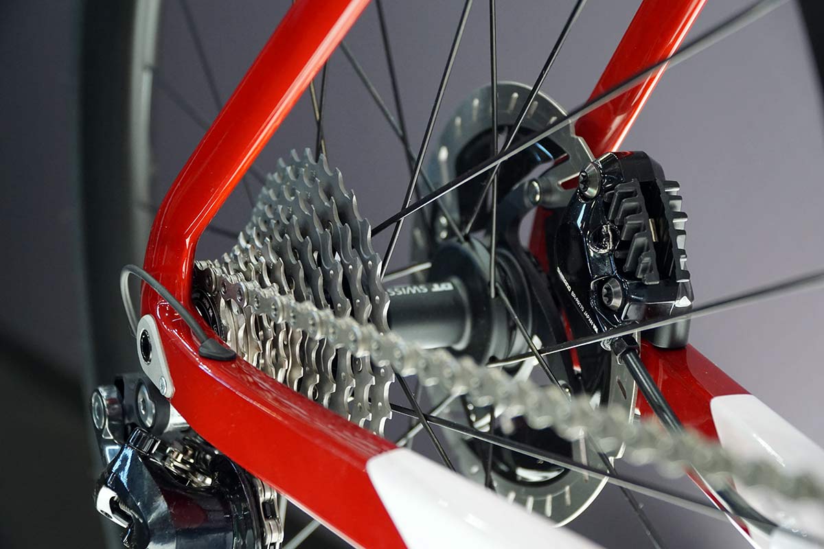 Exept Aero Platform unveiled, offering a full custom carbon monocoque ...