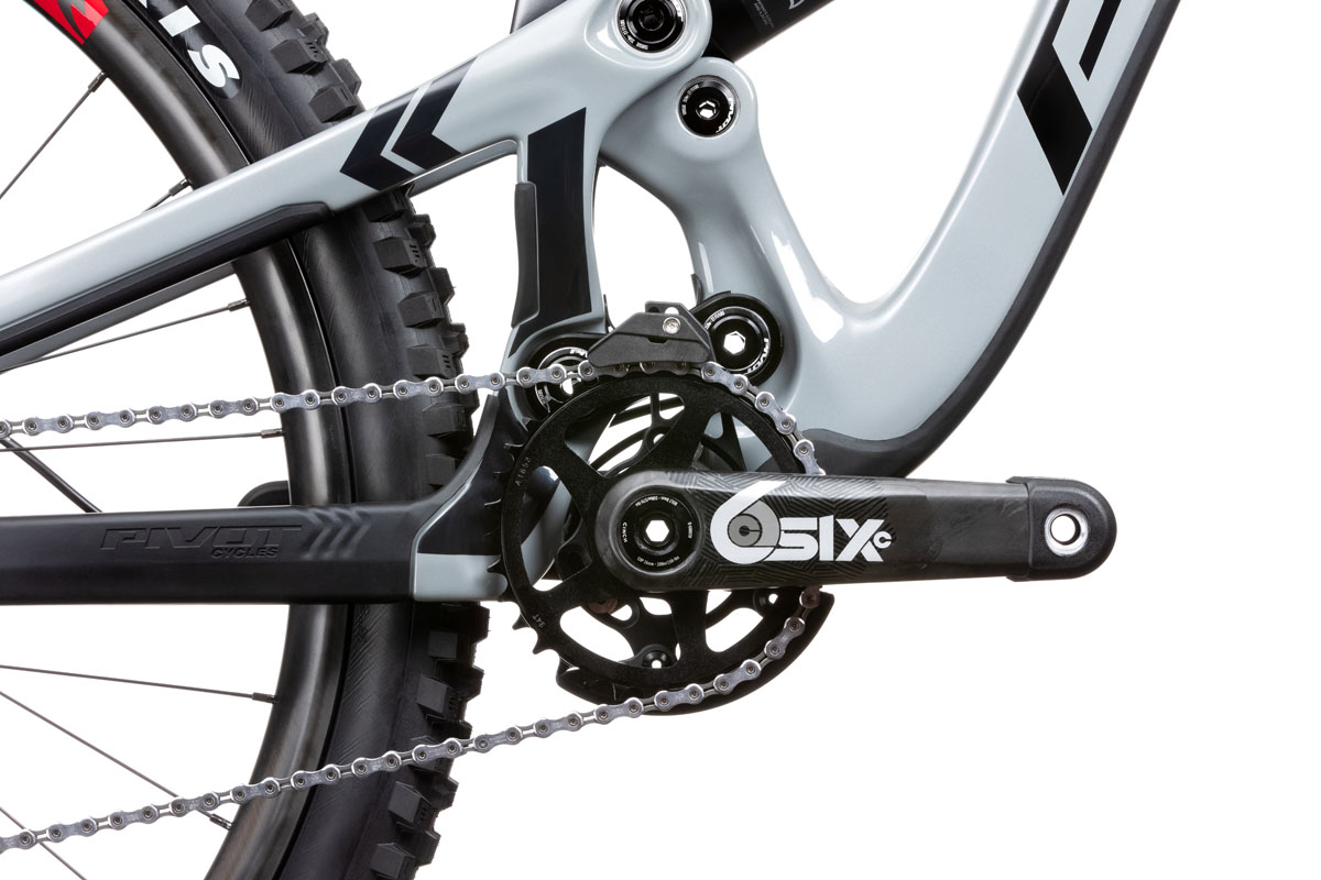 Pivot Phoenix 29 finally lands with big wheels and compact frame design ...