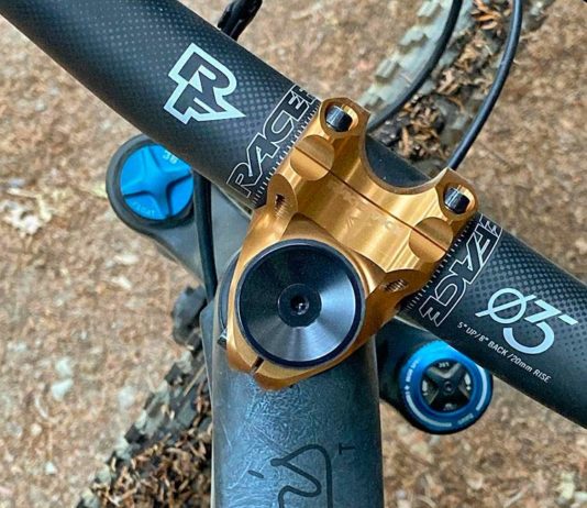 Race Face Turbine brings the bling with colorful ano R 35 MTB stem ...