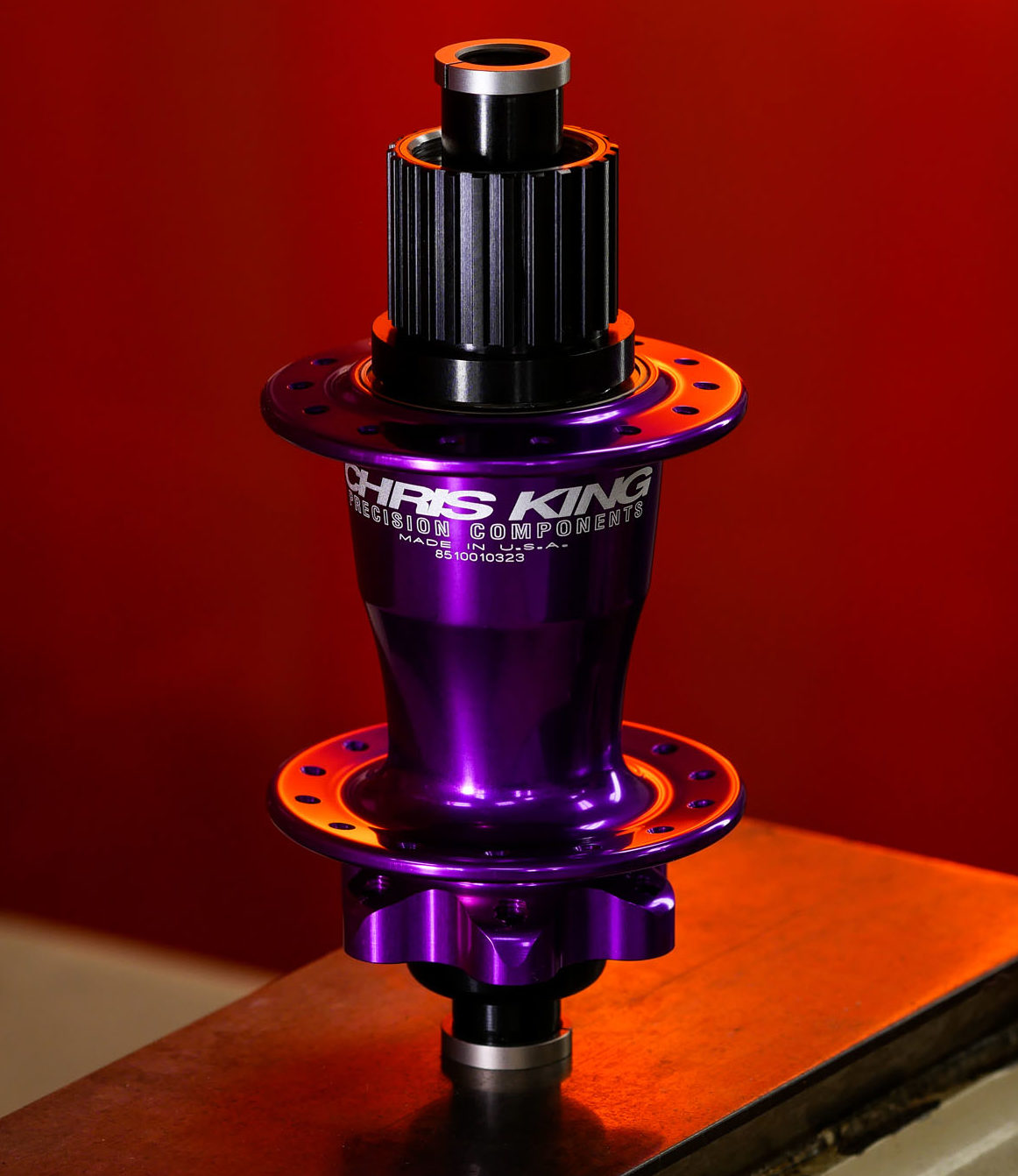 Chris King buzzes into Micro Spline driveshell production for new hubs ...