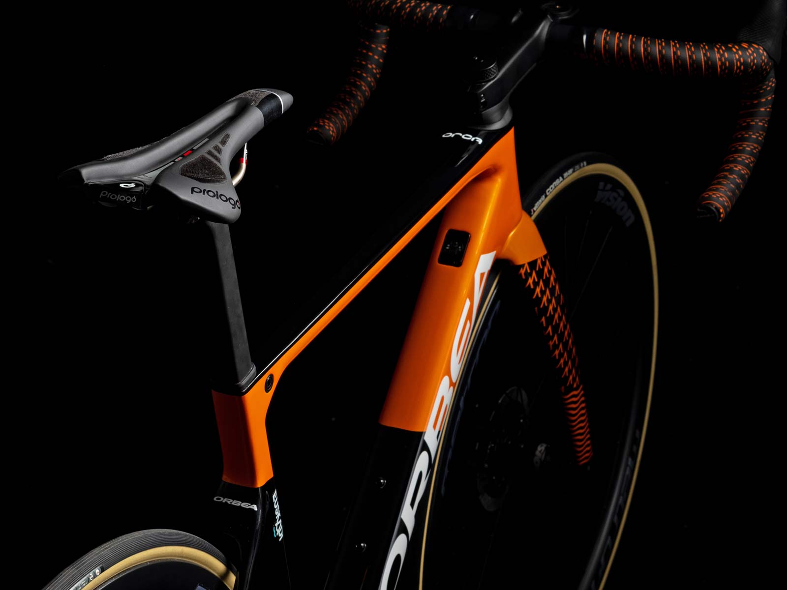 Orbea's orange Orca OMX, the Basque beauty of Fundación Euskadi, coming ...