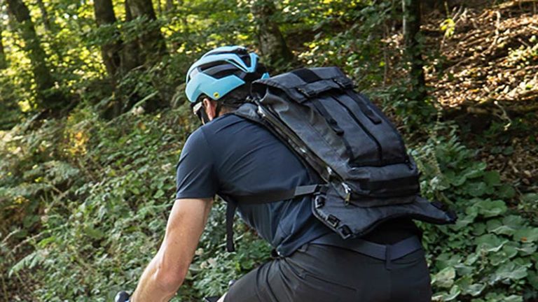 Best Hydration Packs for MTB, gravel, road & beyond! - Bikerumor