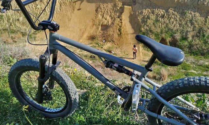 DeathPack BMX will convert your ride to a full suspension BMX for £400 ...
