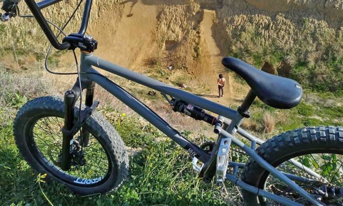 DeathPack BMX will convert your ride to a full suspension BMX for £400 ...
