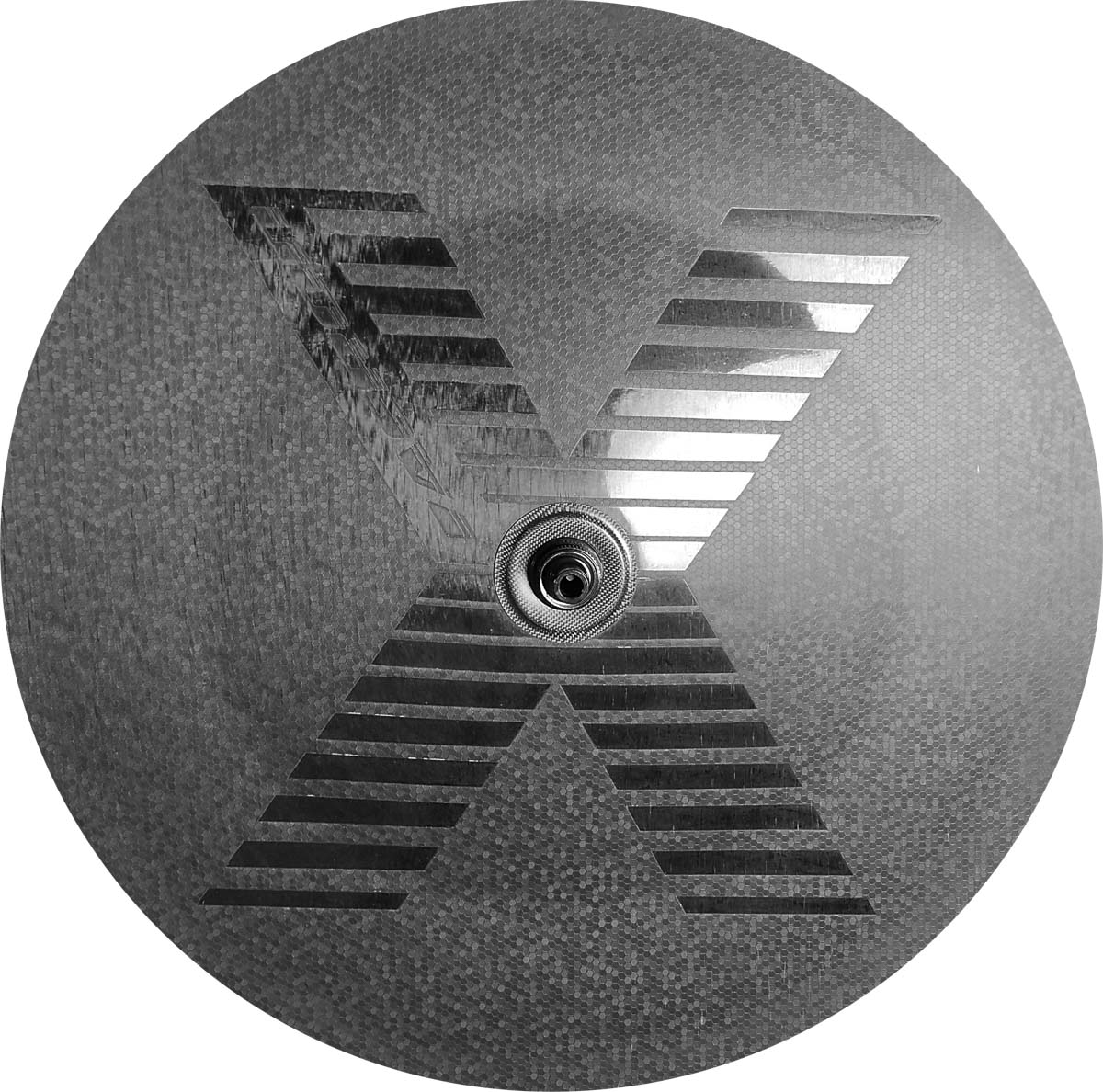 RON Wheels' Aeron X is a dimpled, disc brake, tubeless disc wheel for under €1k! - Bikerumor