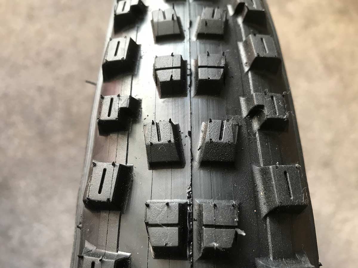 Long-Term Review: Vee Tire Snap Trail Enduro Core offers unfathomable ...
