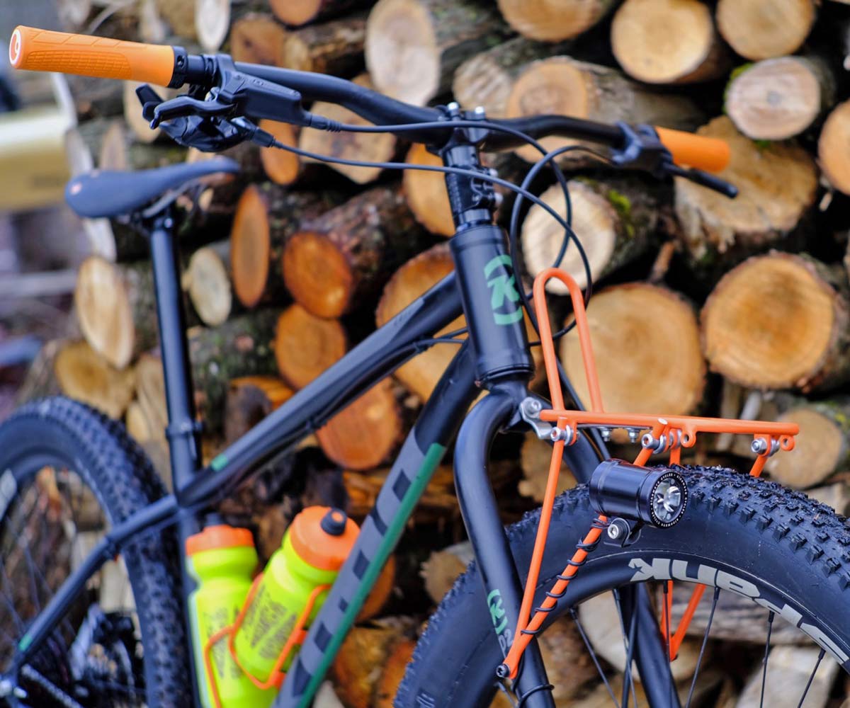 Discord Creemee & w(Right) 0mm stems, ultra-short adventure bike ...