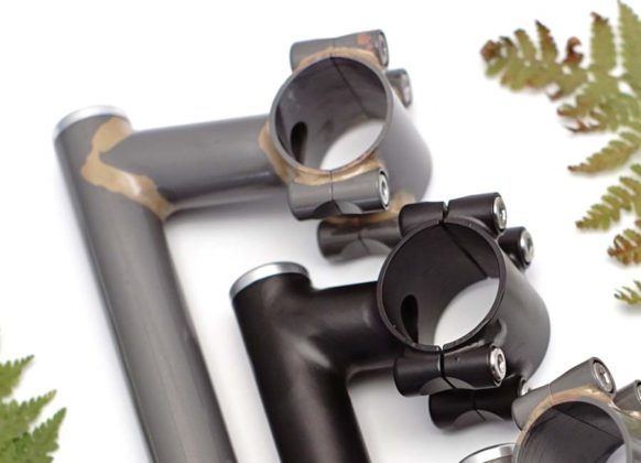 Discord Creemee & w(Right) 0mm stems, ultra-short adventure bike ...