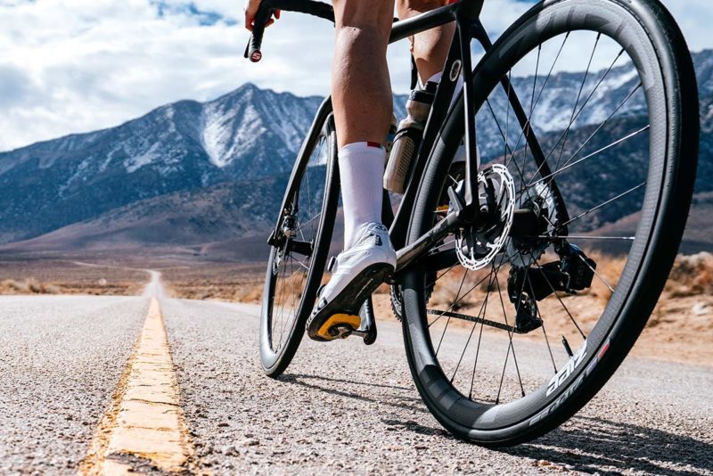 Best Road Tubeless Wheels - A Complete Buyer's Guide to Road Tubeless ...