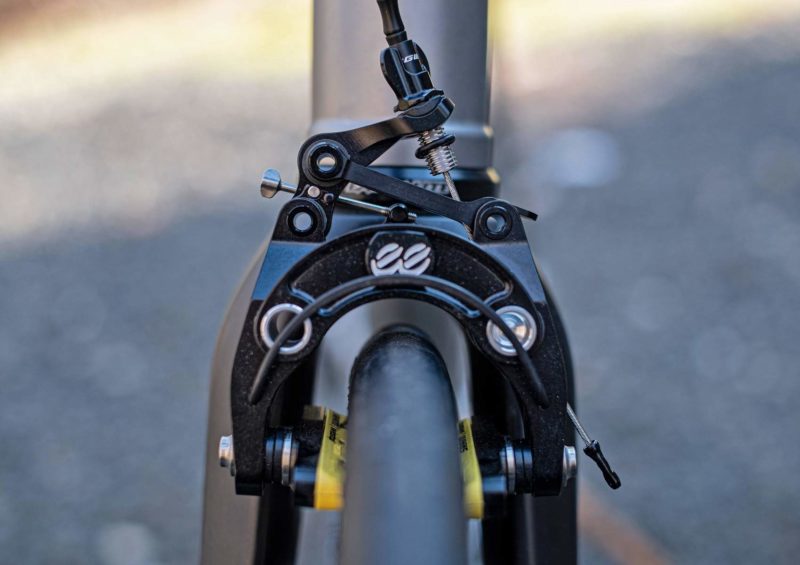 Wow! This 6.58kg Affinity Anthem SL-AF weight weenie road bike proves ...