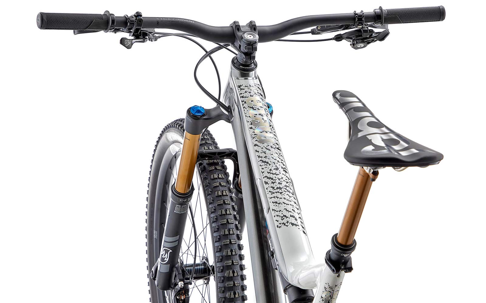 Commencal Meta AM 29 Worlds Edition enduro bike looks back on gravity ...