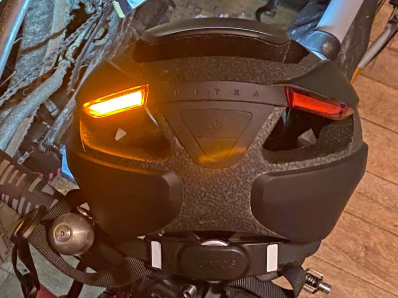 First Rides: Lumos Ultra smart helmet packs lighting, turn signals into ...