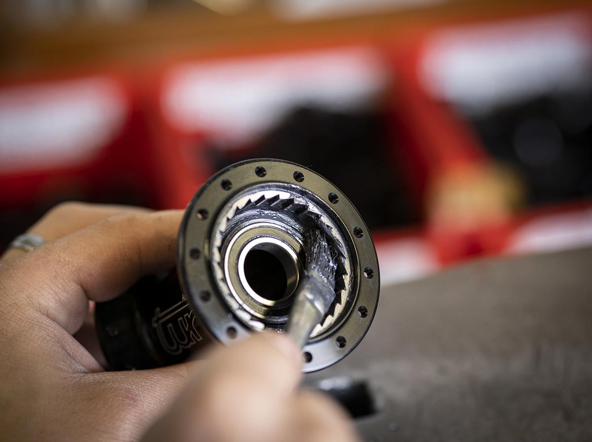 AASQ #84: Industry Nine, Tune and Hope talk hub engagement & spring ...