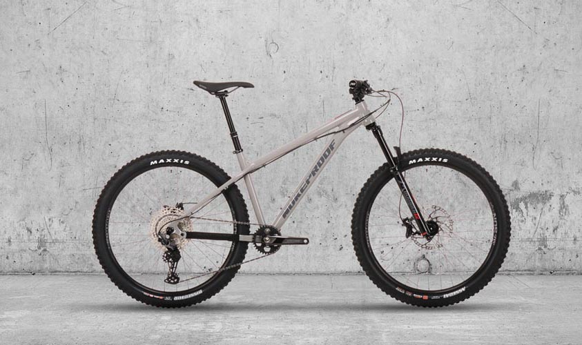 2021 Nukeproof Scout is on the lookout for fun trails w/ updated, rowdy ...