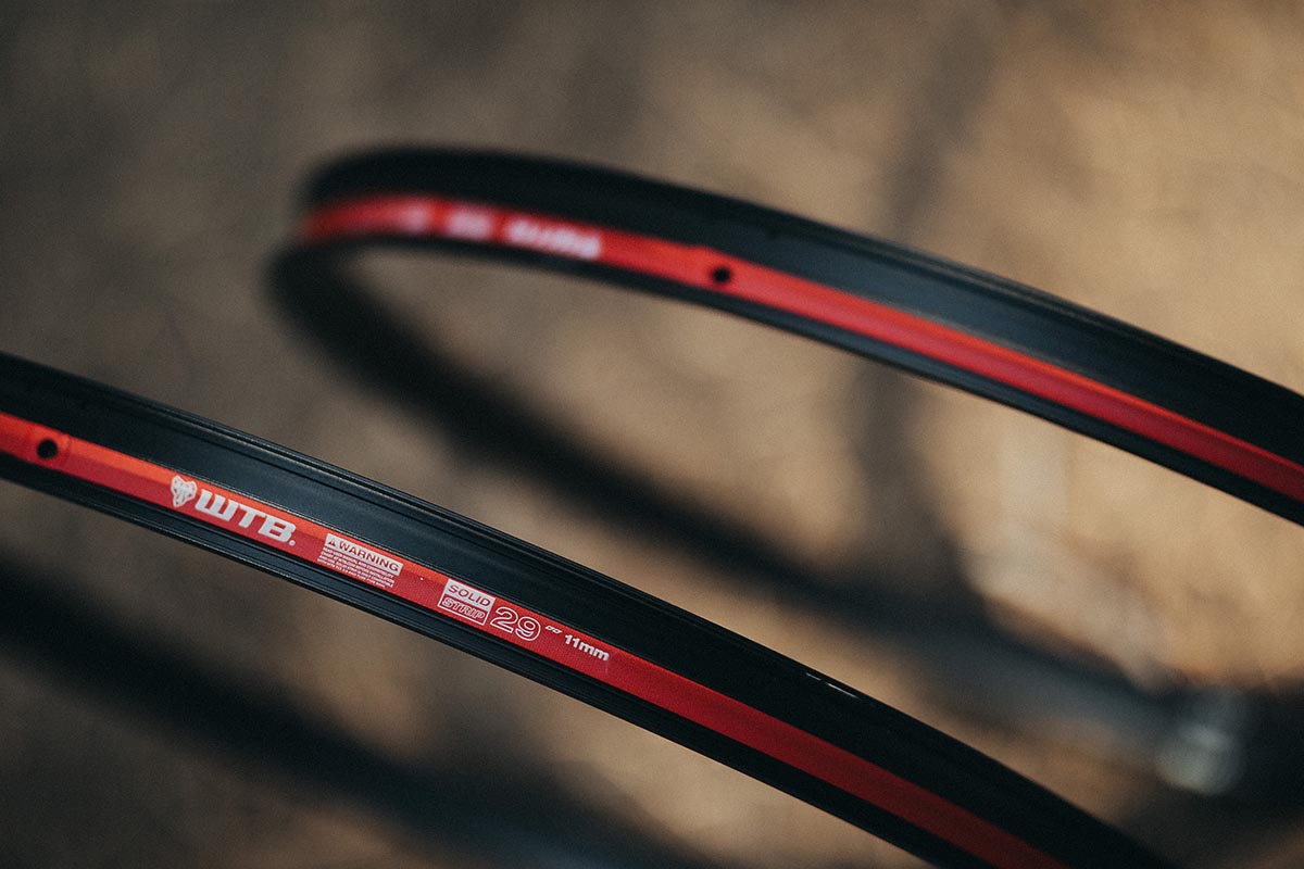 WTB rolls out complete carbon wheels w/ CZR i23 Gravel & i30 MTB ...