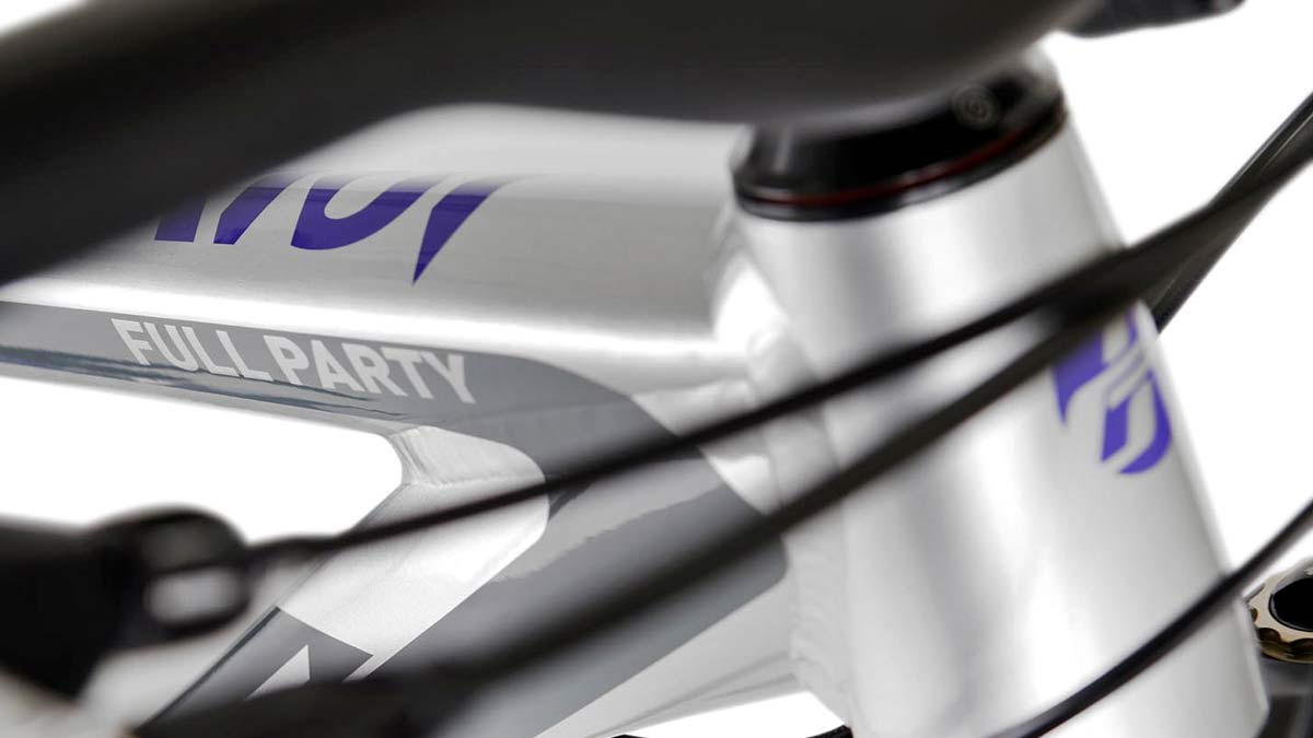 Ghost Riot returns for 2021 with 3 alloy personalities: Enduro, All ...