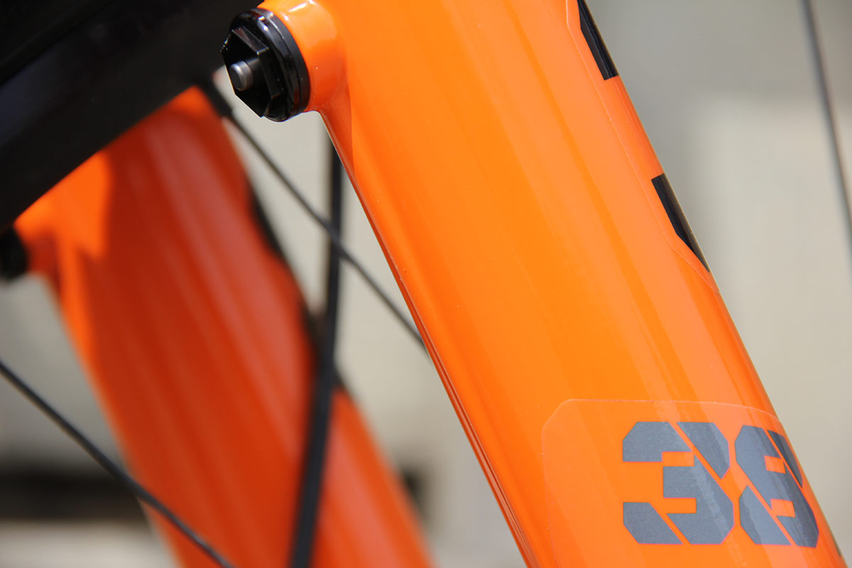 Long-term review: FOX 38 Factory Fork with GRIP2 Damper holds fast ...