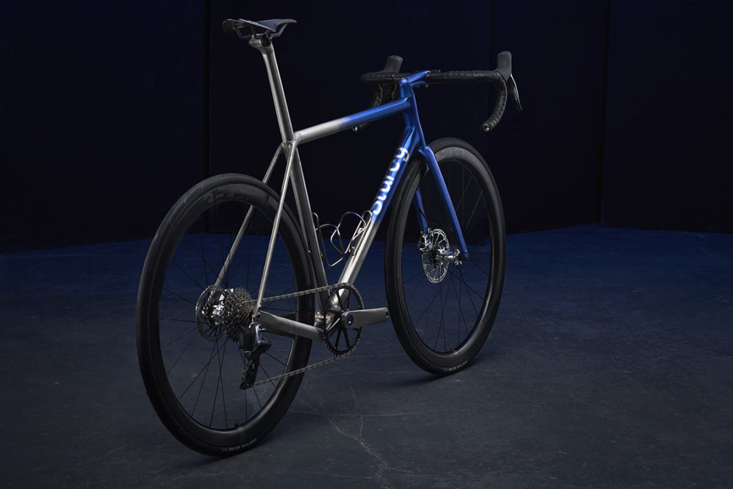 Sturdy Cycles builds bespoke Fiadh titanium road bike with 3D-printed components - Bikerumor
