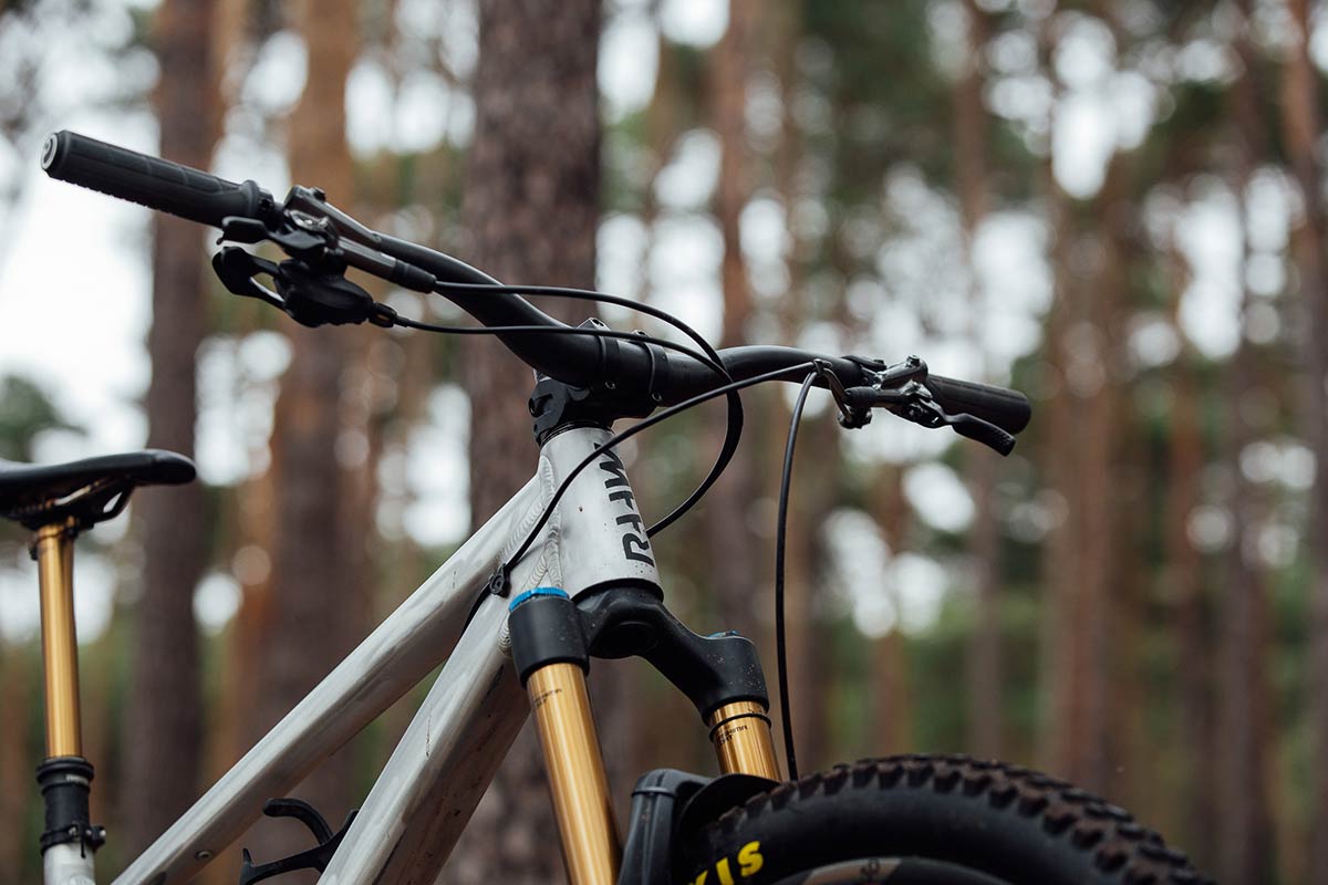 All-new RAAW Jibb mid-travel 29er trail bike looks primed for throwing ...