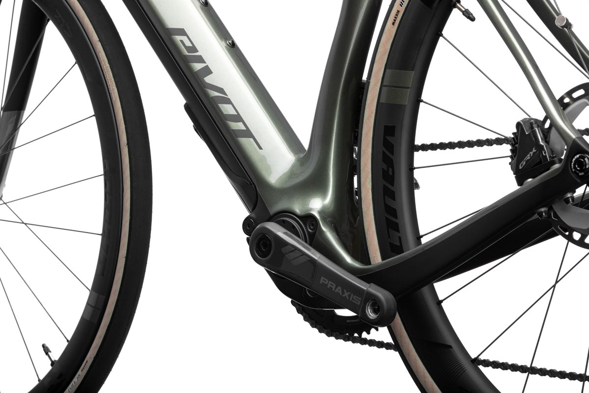 Pivot leaps into electric gravel bikes with Fazua powered E-Vault e ...