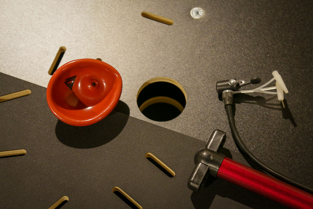 Review: KOM Indoor Trainer Rocker Plate RPV1 is a turnkey entry into ...