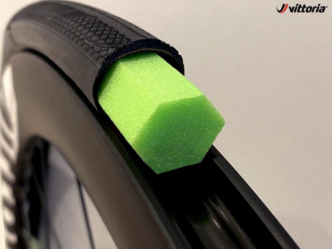 Best Road Tubeless Wheels - A Complete Buyer's Guide to Road Tubeless ...