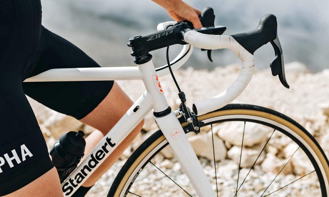 Standert Triebwerk CR builds beautiful classic steel road bike - Bikerumor
