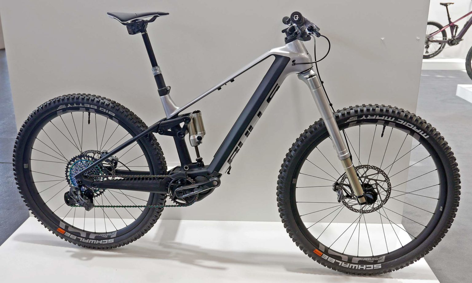 New Bulls gravel Machete, aero road, Sonic eMTBs & more! - Bikerumor