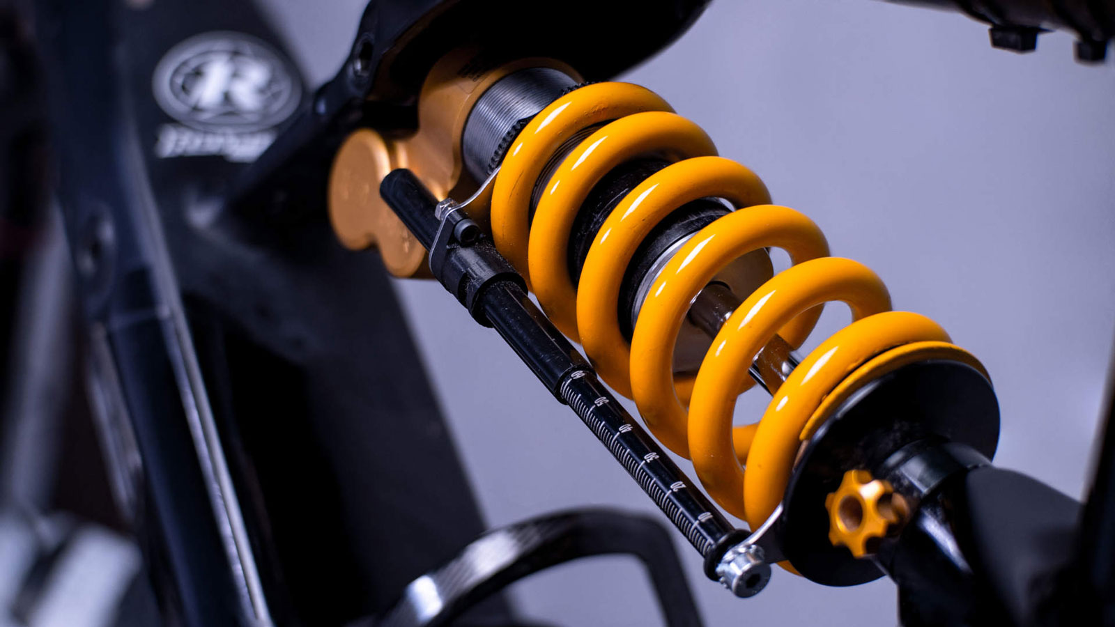 Reverse Components Travel and Sag Indicator makes dialing in your coil ...