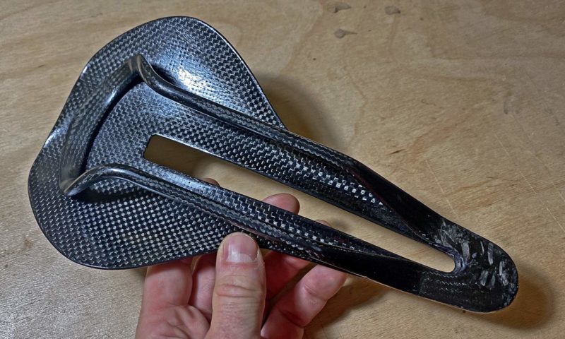 Posedla 3D-printed carbon bike saddle custom fit to every rider - Bikerumor