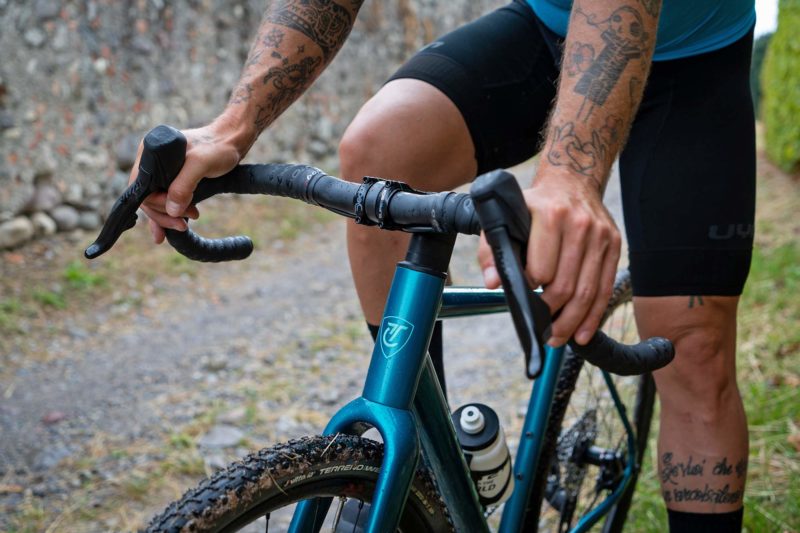 Deda Gera & Superzero grow carbon & alloy gravel bike range - Bikerumor