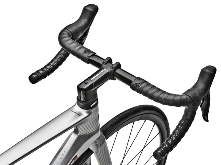 2022 Argon 18 Sum Pro aero, light carbon road race bike - Bikerumor