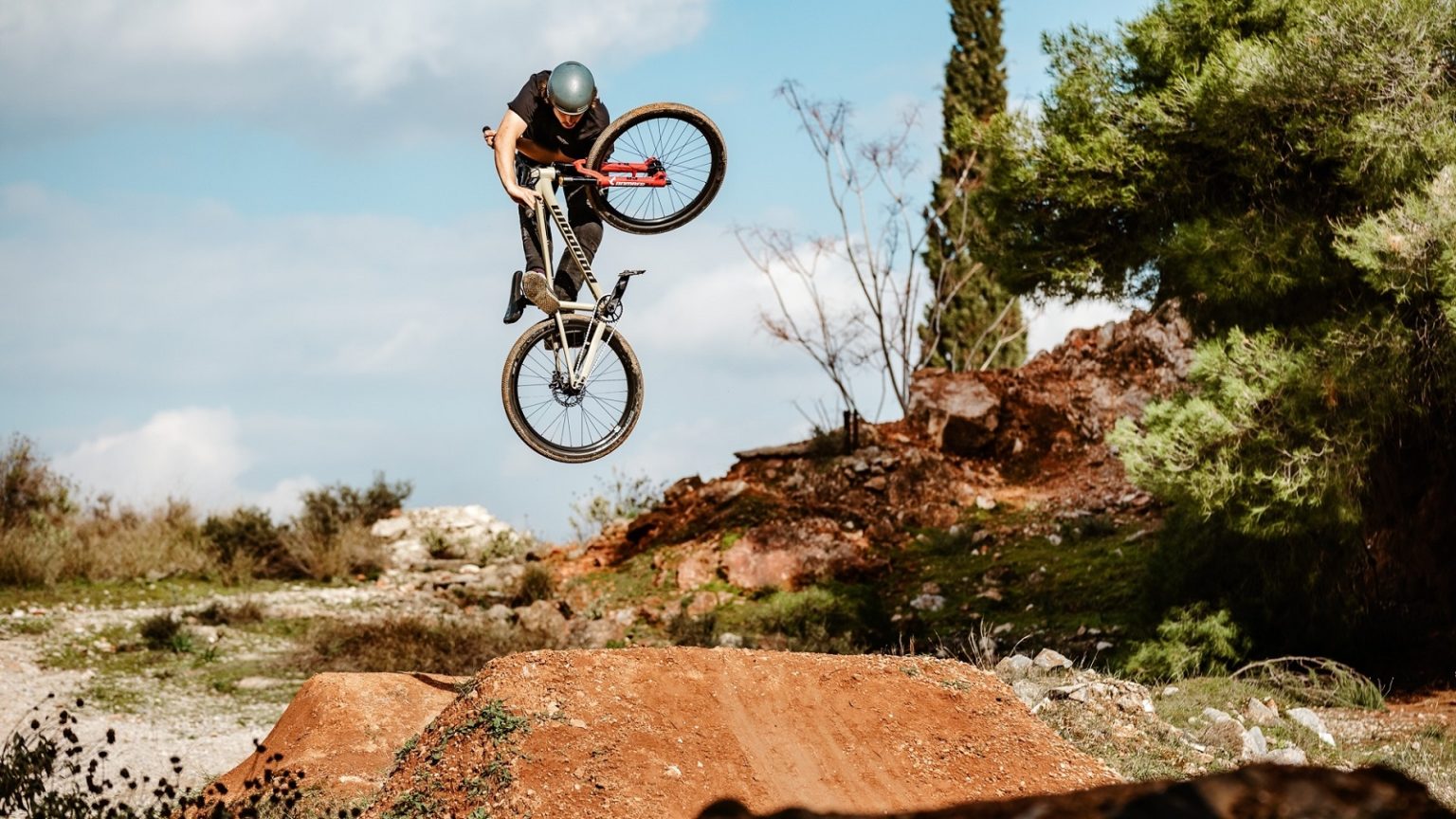Call the shots with the new Propain Trickshot dirt jumper - Bikerumor