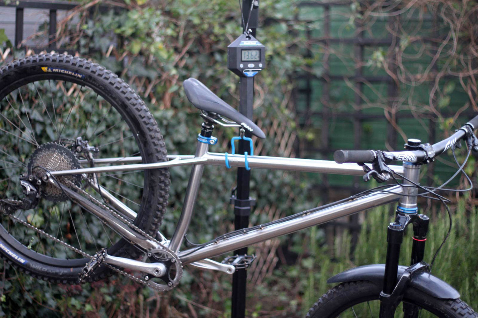 Review: The Starling Roost is a Singletrack Stoke Machine - Bikerumor