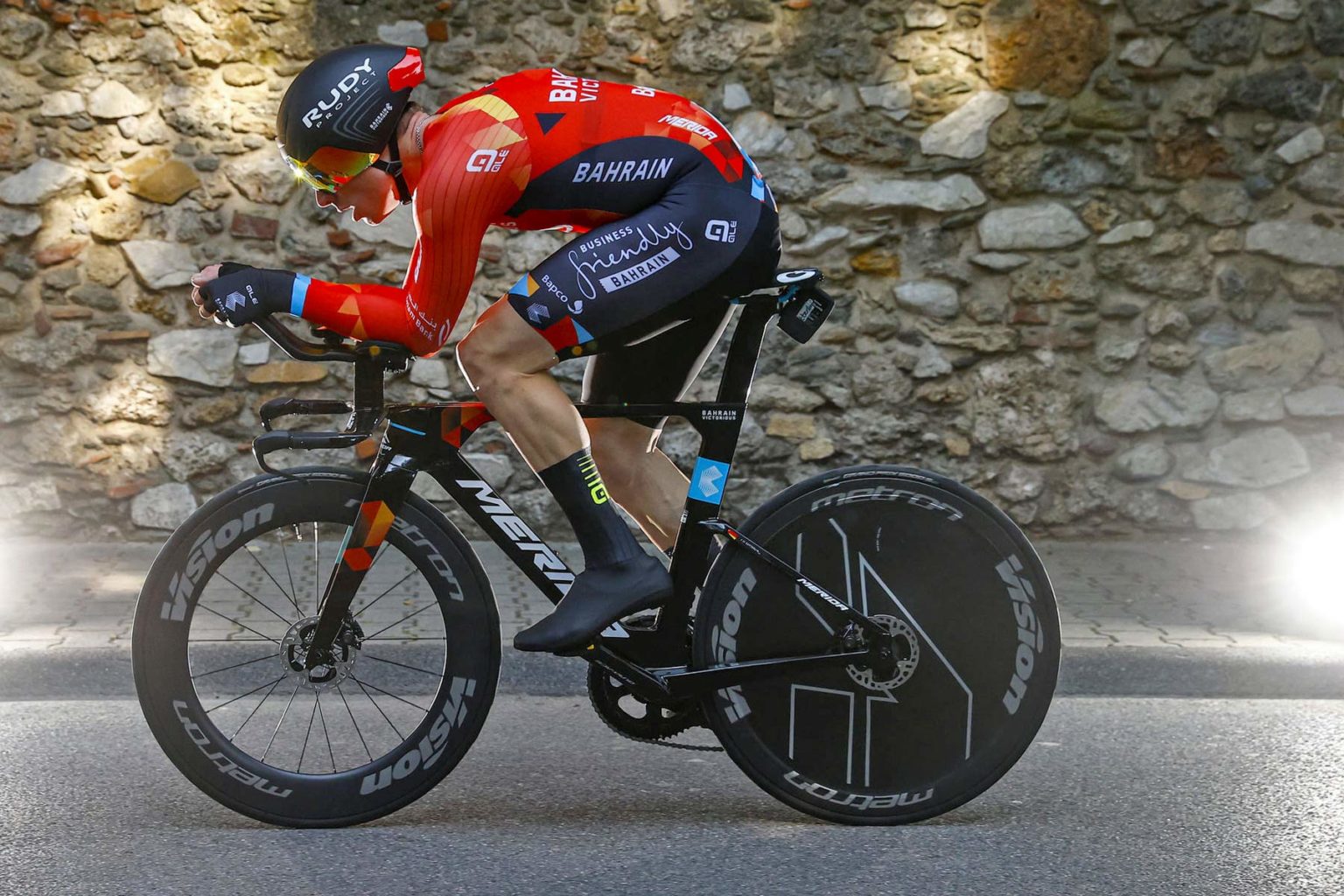 Merida Time Warp TT time trial bike gets disc brake upgrade - Bikerumor