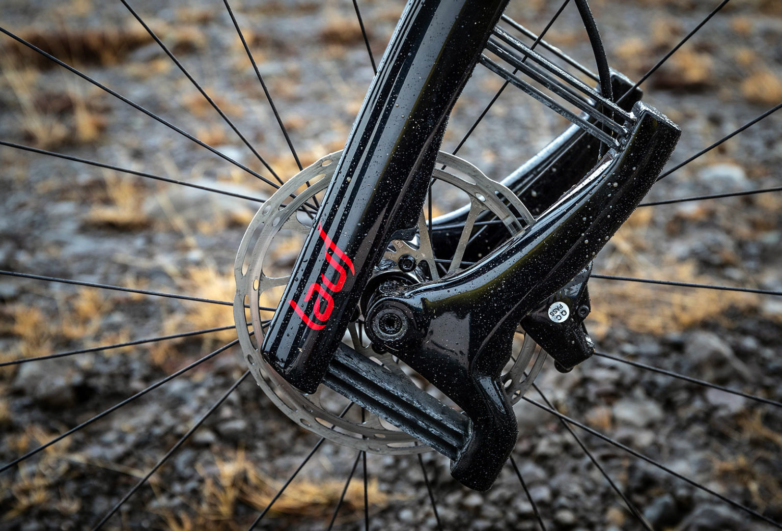 All-new Lauf Seigla gravel bike dramatically boosts compliance & tire ...