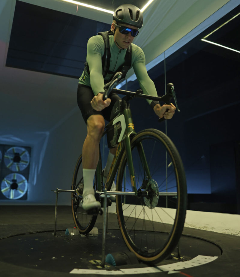 Apidura Aero Pack gravel racing bags save 16W to go faster! - Bikerumor