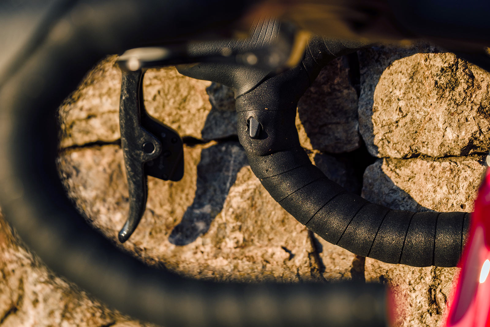 Tiny SRAM Wireless Blips give you eTap AXS shifting anywhere you want ...