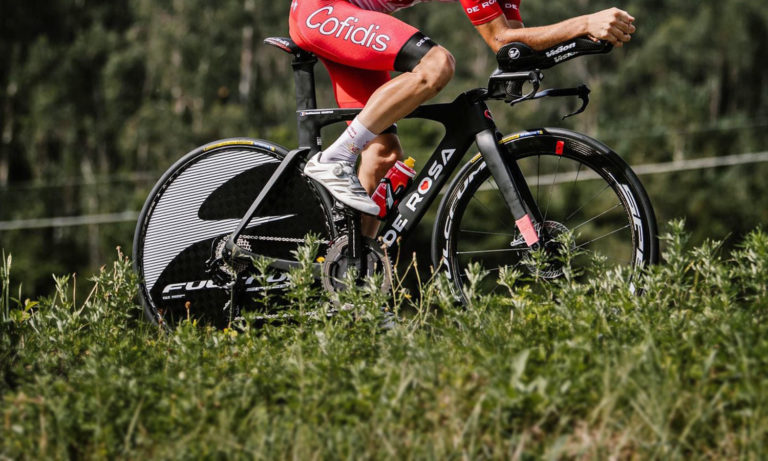 Boyd's new lenticular shaped TT wheel fights real-world wind, in disc ...