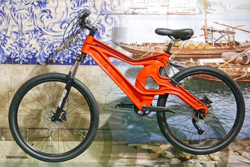 Eurobike Concept bikes: Recycled plastic, hydrogen & hubless - Bikerumor