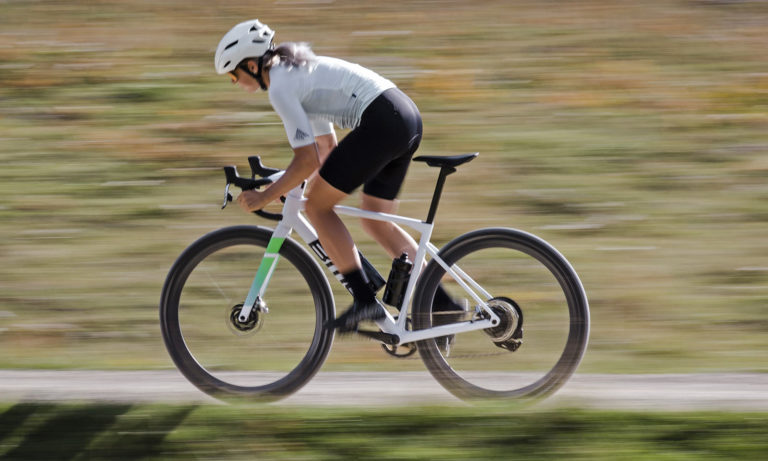 All-new BMC Kaius 01 aero carbon gravel race bike - Bikerumor