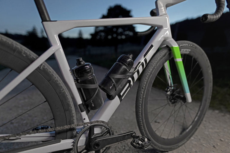 All-new BMC Kaius 01 aero carbon gravel race bike - Bikerumor