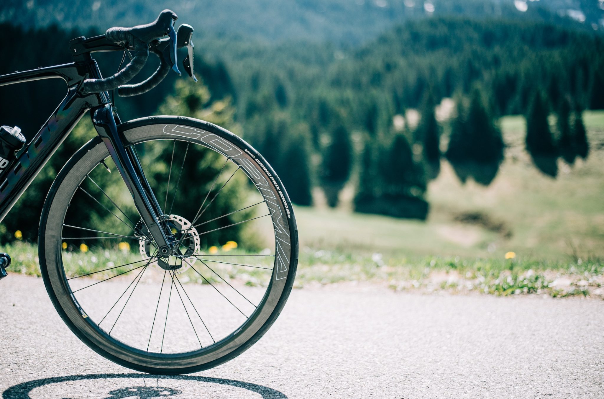 The Corima all-road Essentia 40 carbon wheelset is ready to go anywhere ...