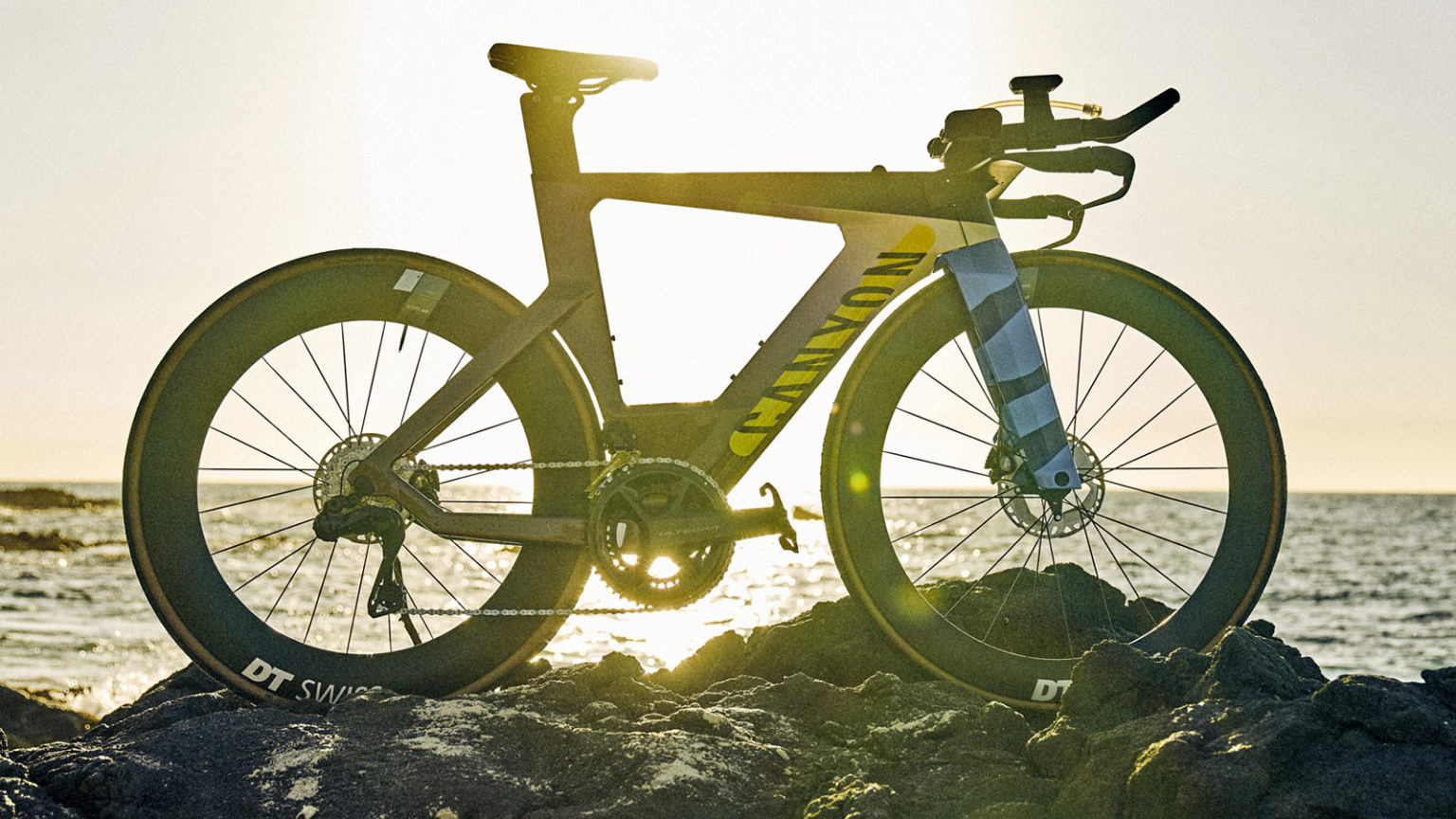 Canyon Speedmax CF SLX Hawaii limited edition triathlon bike ...