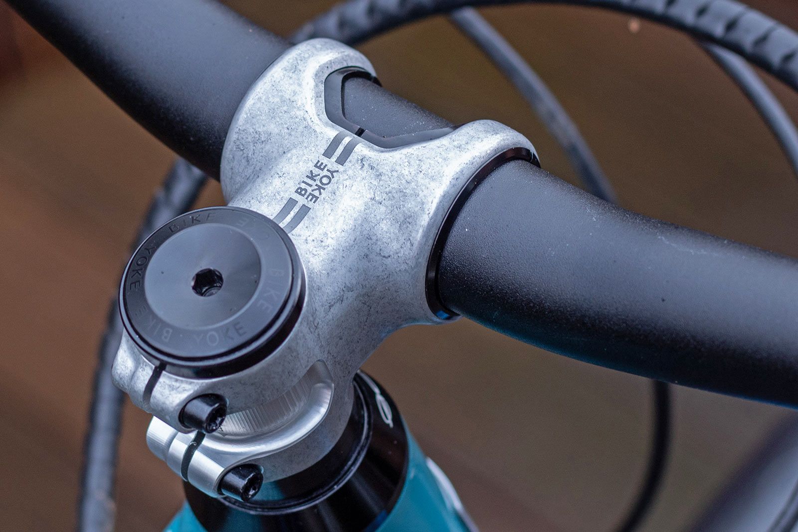 BikeYoke Sagma saddle gets Carbon & Lite conventional rails | Edinburgh ...