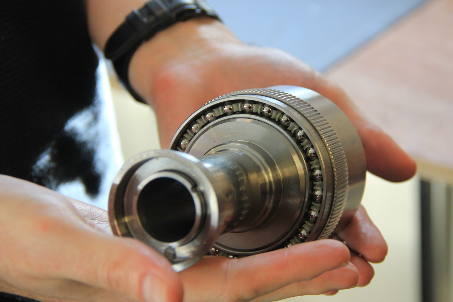 A look inside FreeFlow Technologies’ Strain Wave eBike Motor ...