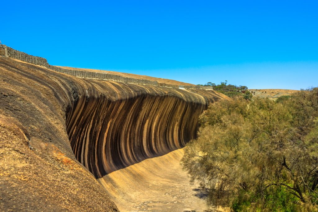 Natural Wonders: Wave Rock » Explorersweb